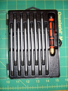 Rogue Leather » Blog Archive » World’s coolest screwdriver case.